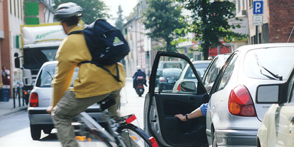 Beim Ein- und Aussteigen besonders aufpassen | Gesundheit.SI